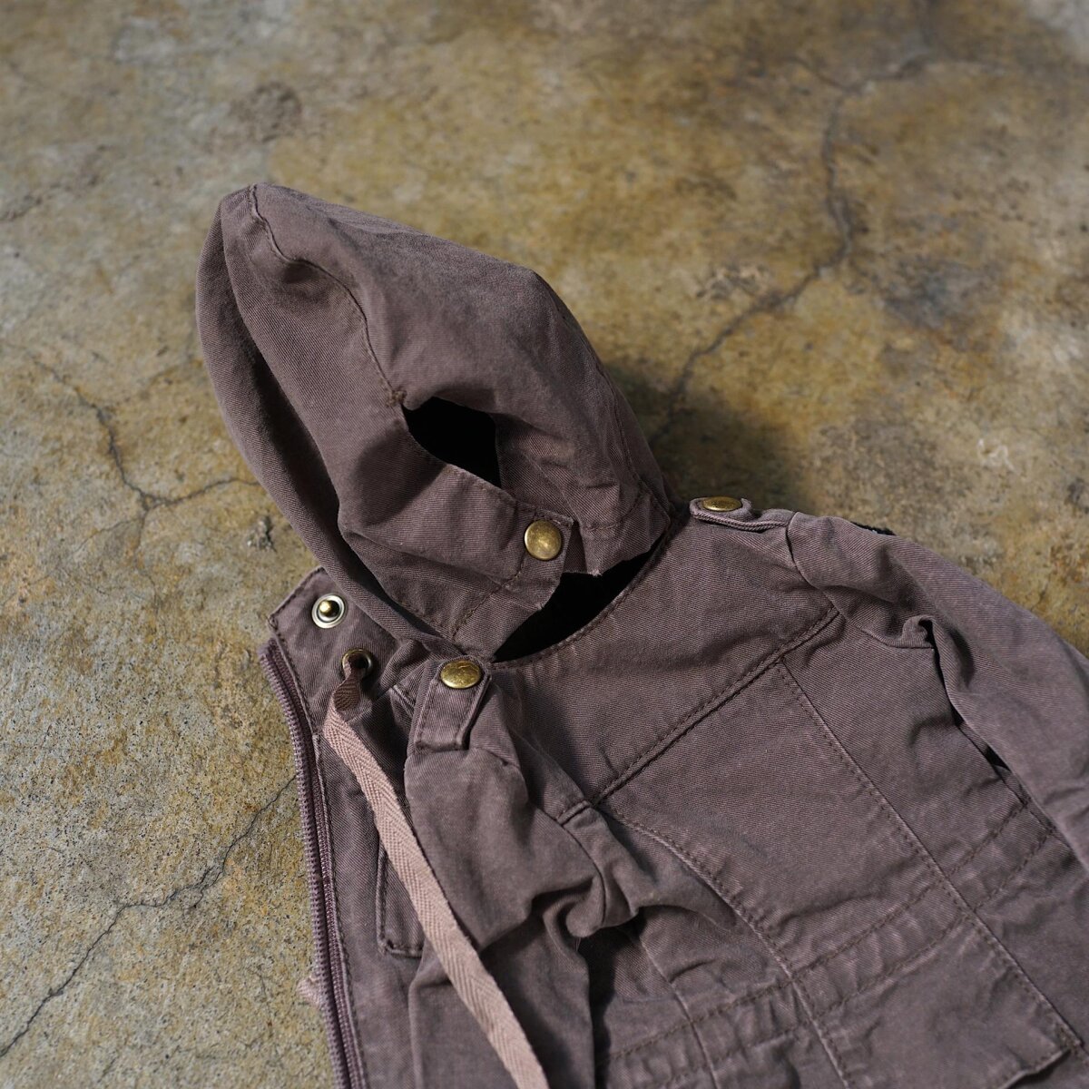 Post Apocalyptic Uniform, 179,00